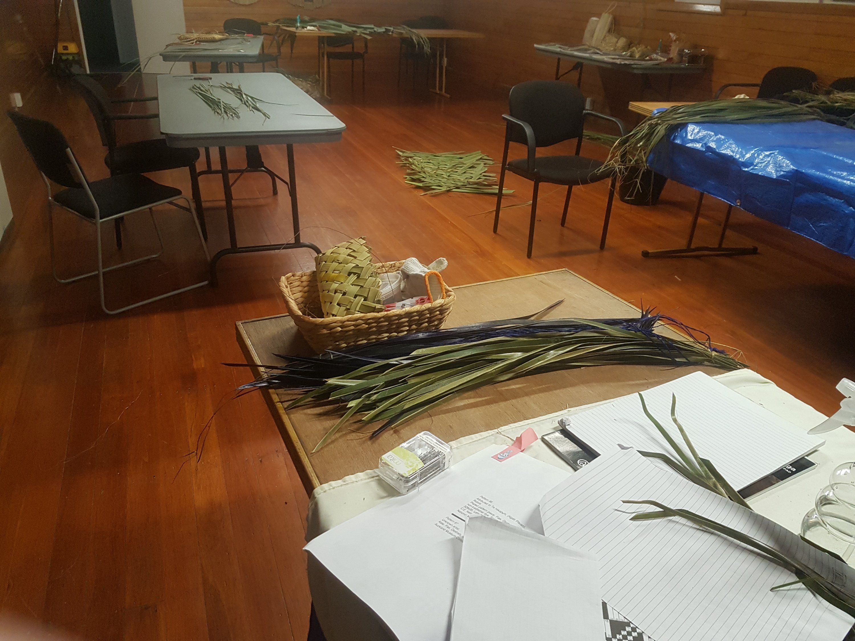 My first kete whakairo – Helen Strachan Creates